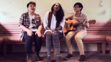 Hamilton Family Sings Beautiful Rendition Of 'Always The Same'